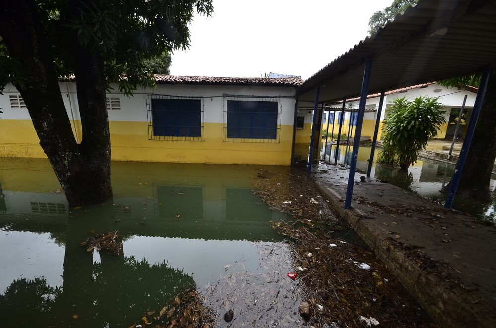 A Guide to Dry Out a Flooded House | All Dry USA